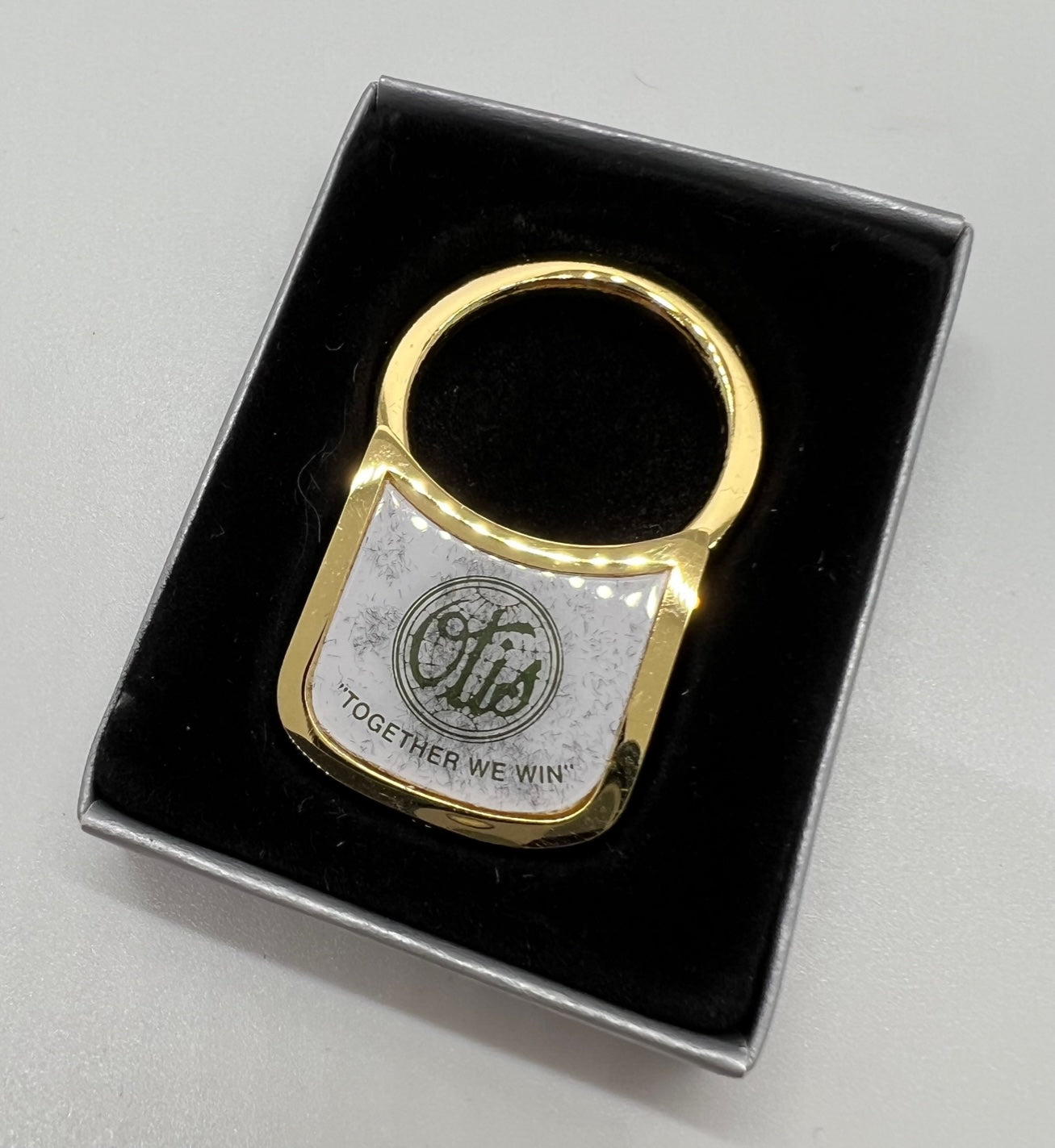 VINTAGE – Elevator Constructors